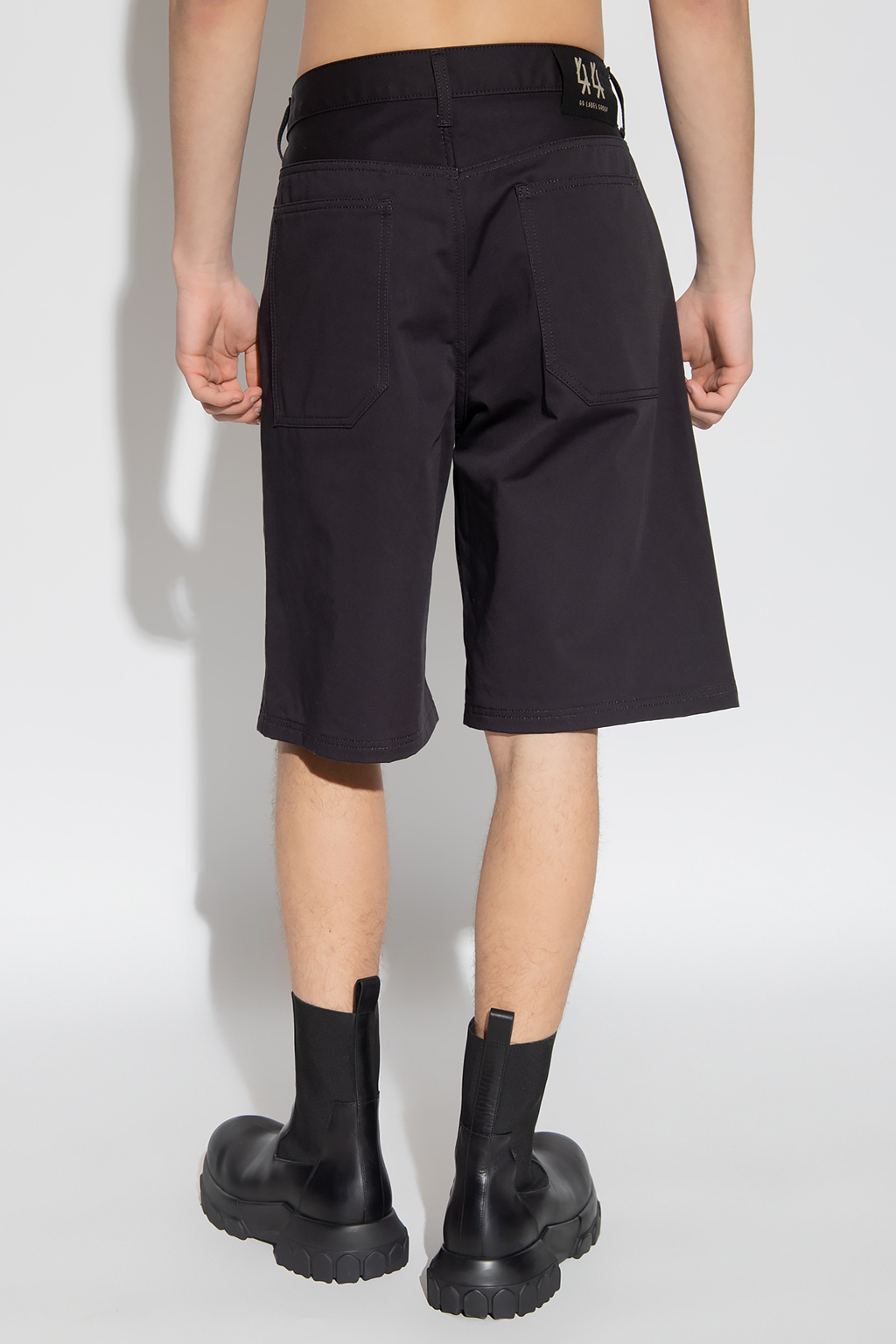 Black Shorts with logo 44 Label Group - takahiromiyashita Black Shorts with logo 44 Label Group - takahiromiyashita